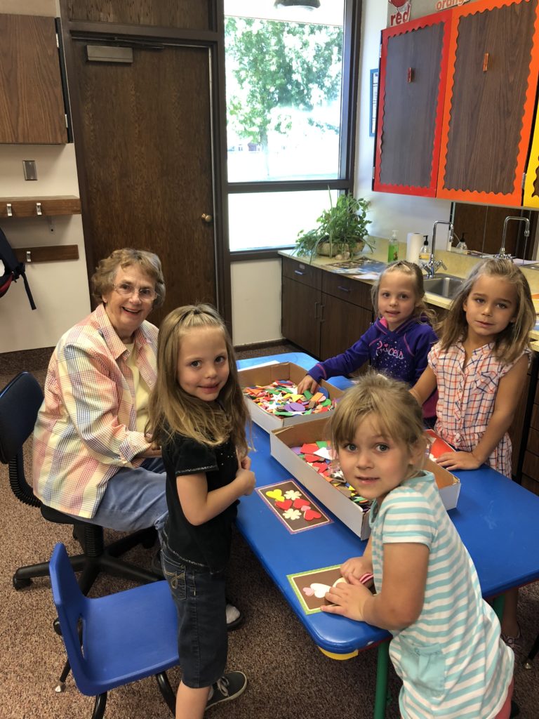 Outstanding Volunteers – Mapleton Elementary PTA